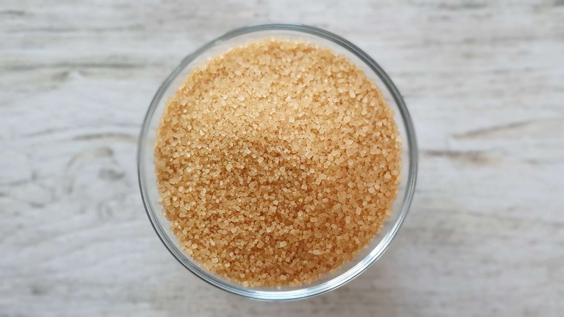 Dropsuri pentru dureri de gât și tuse cu ghimbir, uleiuri esențiale și ...